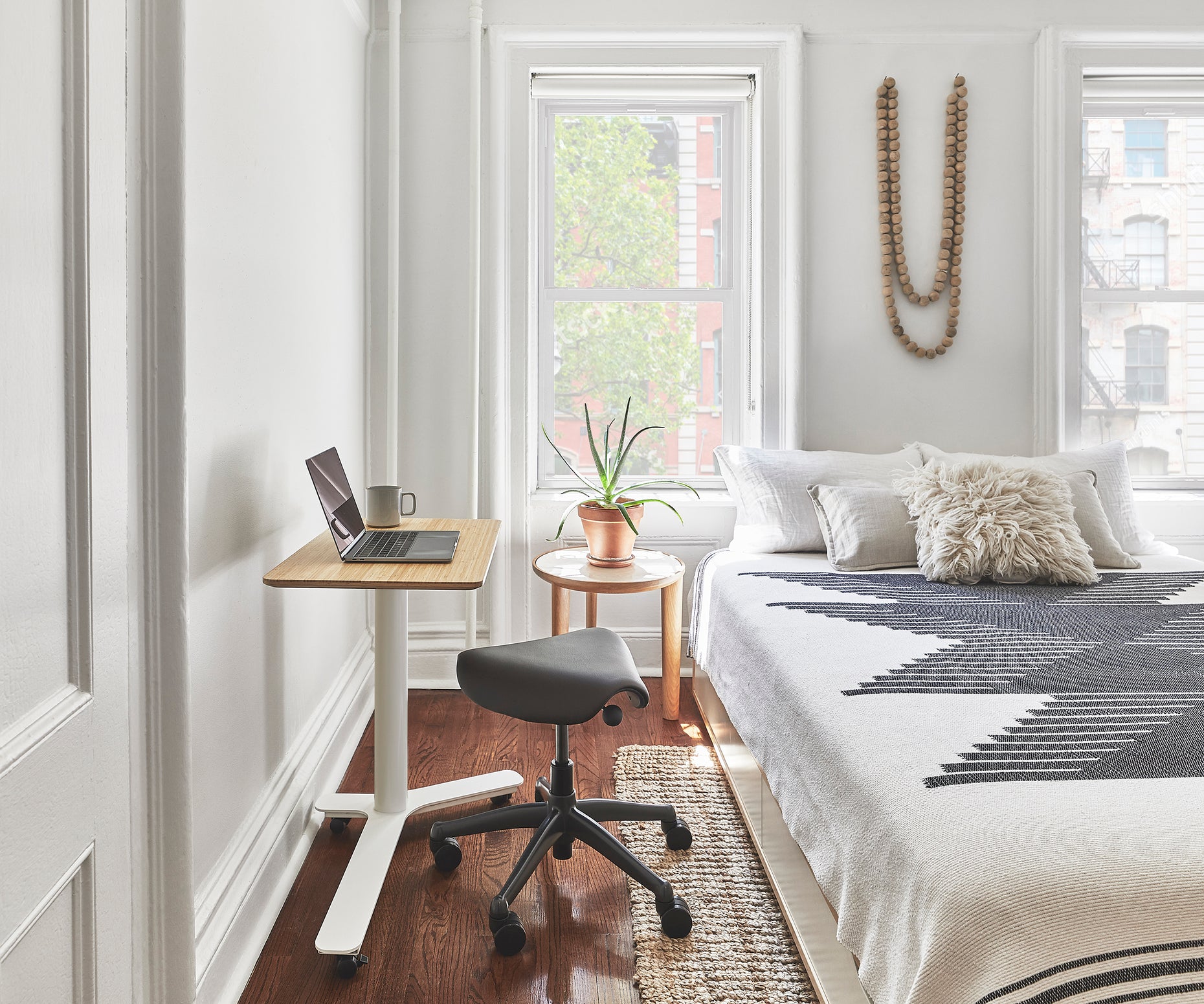 Float Micro | Compact Height-Adjustable Desk