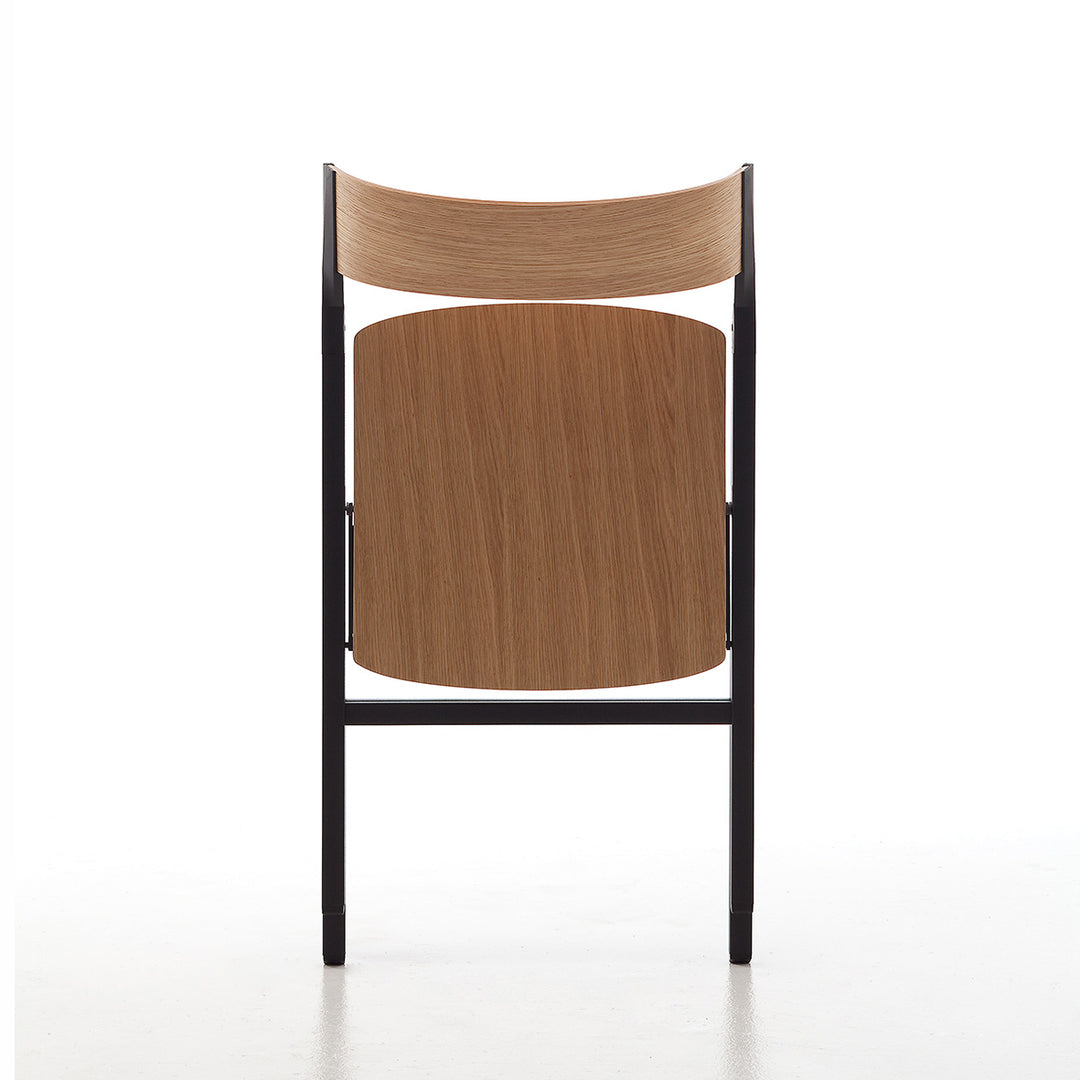 Maximize Your Living Space with The Arc Folding Chair