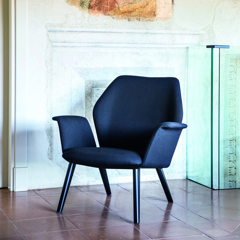 Ava Lounge Chair | Resource Furniture